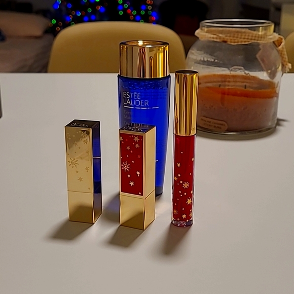 Estee Lauder | Makeup | Estee Lauder Make Up Set | Poshmark